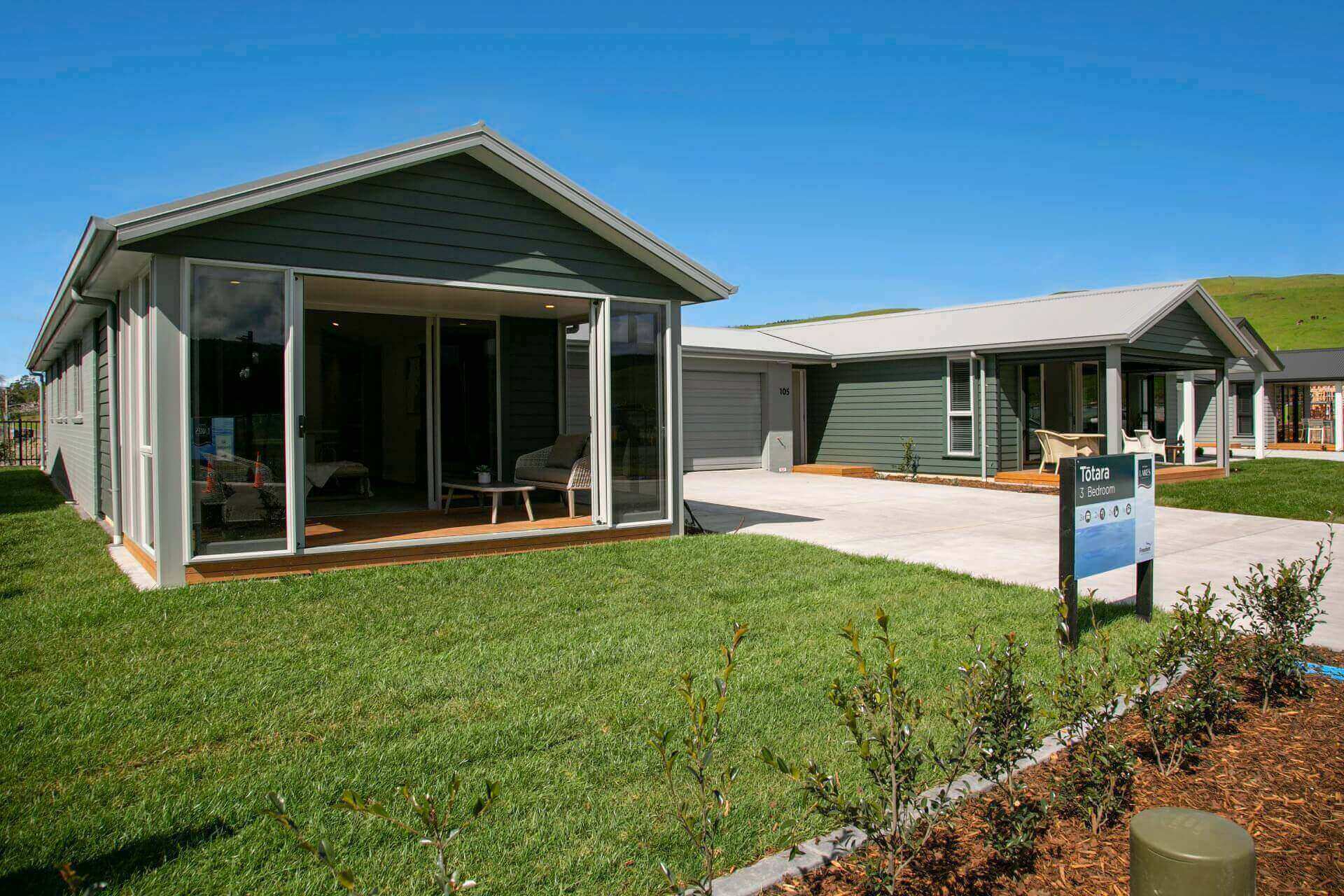 Home Rotorua - Rotorua Lakes