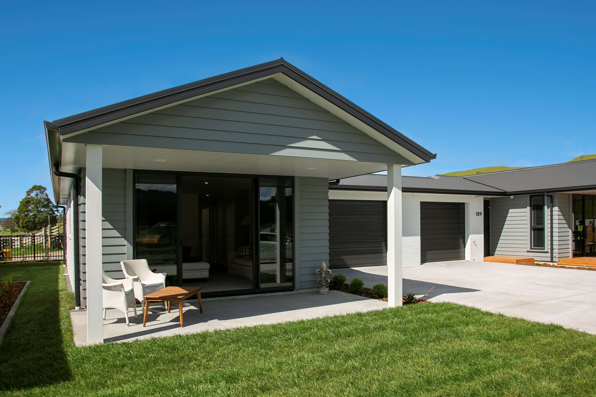 Home Rotorua - Rotorua Lakes